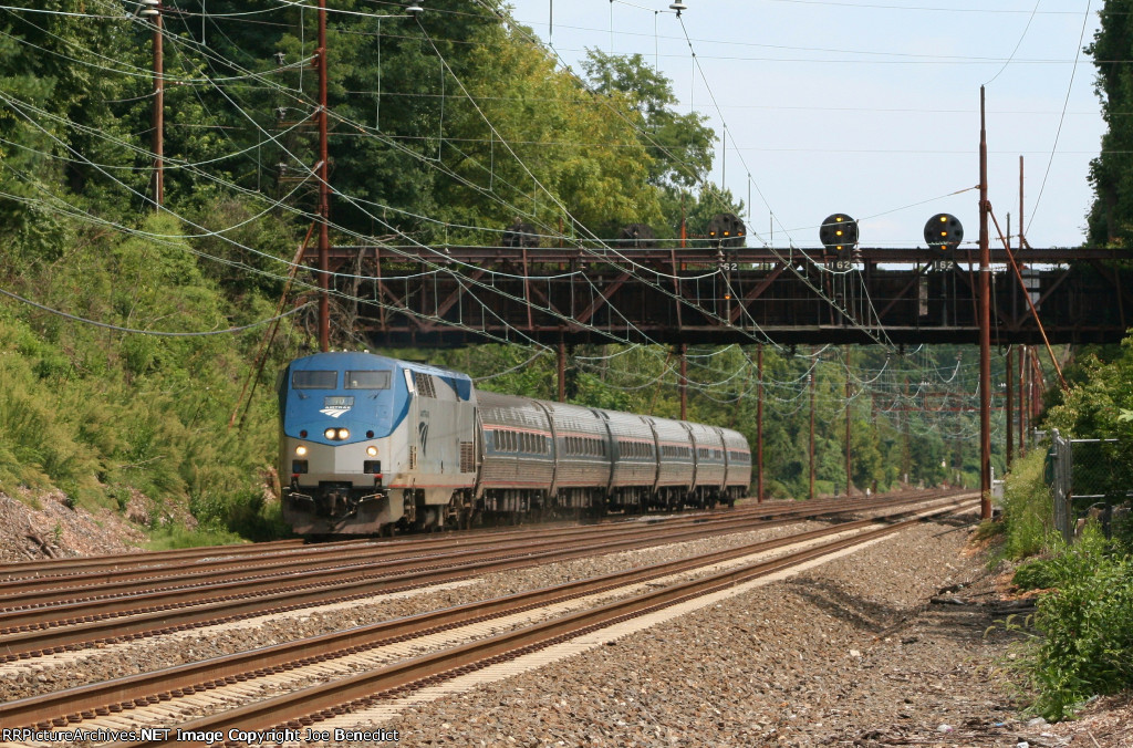 Amtrak 10